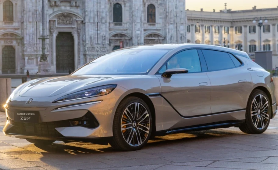 Denza Z9 GT by BYD | Luxury EV Rival to Porsche & Mercedes