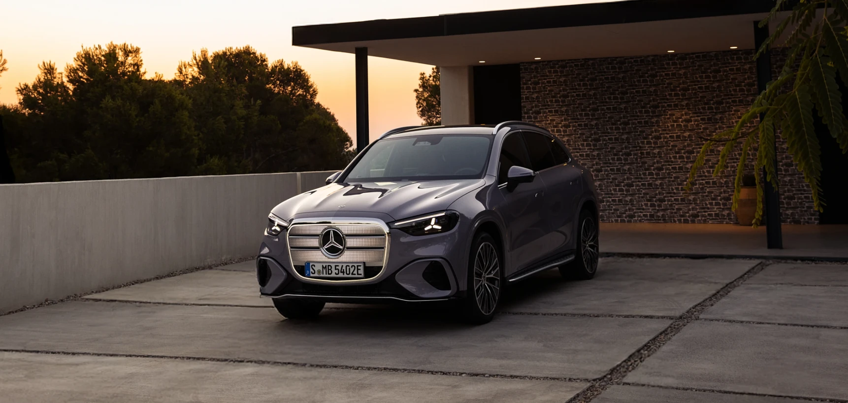 THE NEW ALL-ELECTRIC MERCEDES-BENZ GLC. | Used Cars in Southern England ...